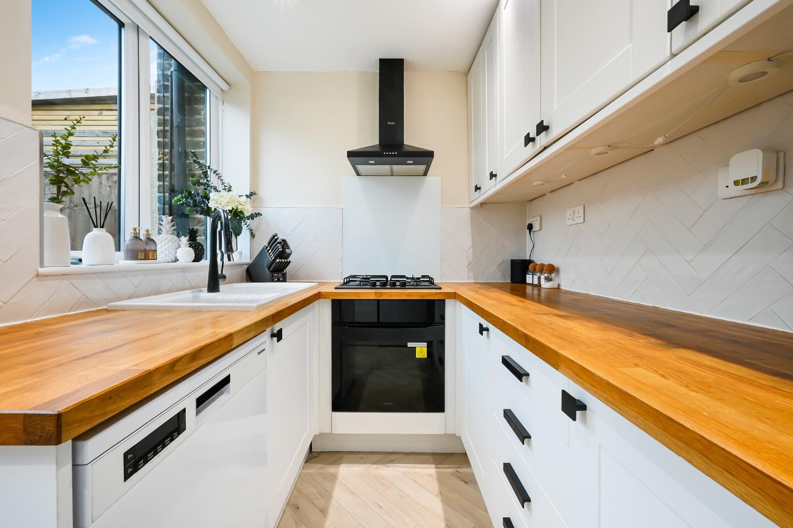 Glastonbury Road, Morden | The Personal Agent